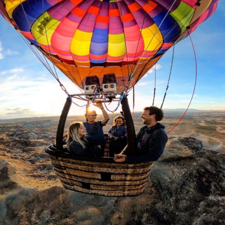 Valentine's Day Date Ideas To Reignite The Romance